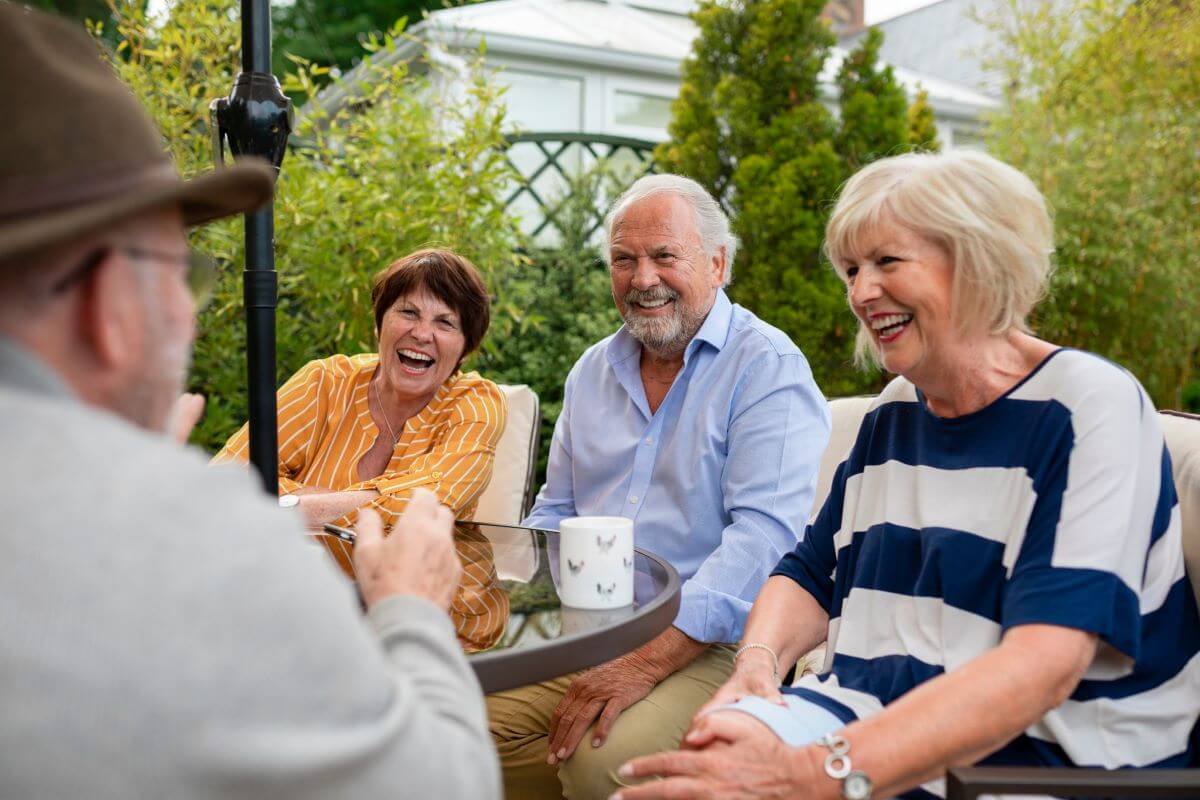 Living the Dream: Senior Apartments at 81 Oaks Sarasota - 81 Oaks ...